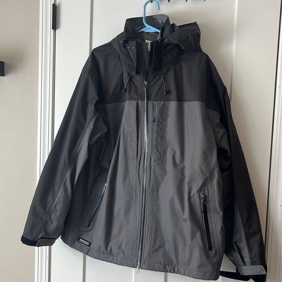 Ultimate Terrain | Jackets & Coats | Ultimate Terrain Sz Xl Nice ...
